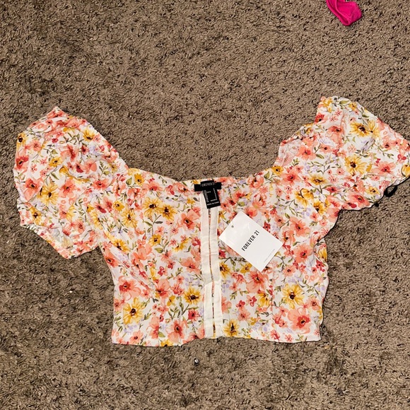 Forever 21 | Tops | Forever 2 Multicolored Puff Sleeve Crop Top | Poshmark